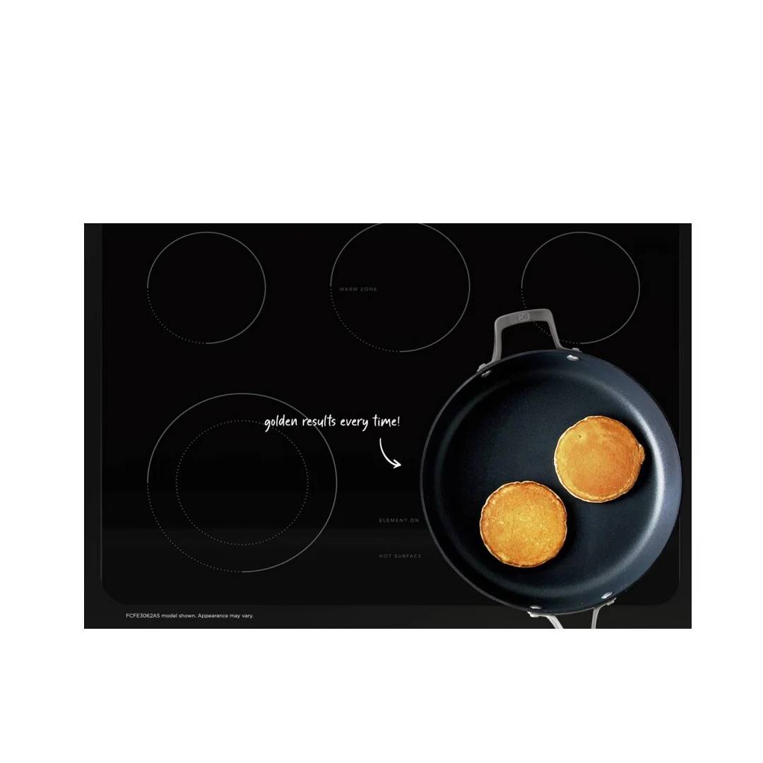 Frigidaire - Cocina Eléctrica 30" - GCFE3060BF