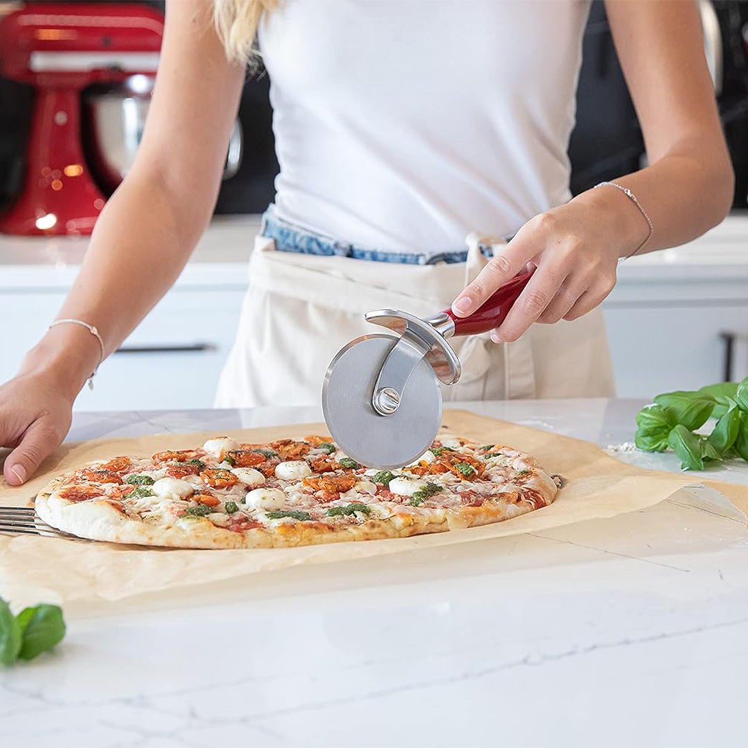 KitchenAid - Cortador de Pizza Mango Rojo - KAG113OHERE