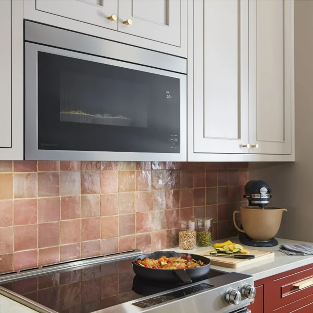 KitchenAid - Microondas 1.1PCU con Extractor - KMMF330PSS